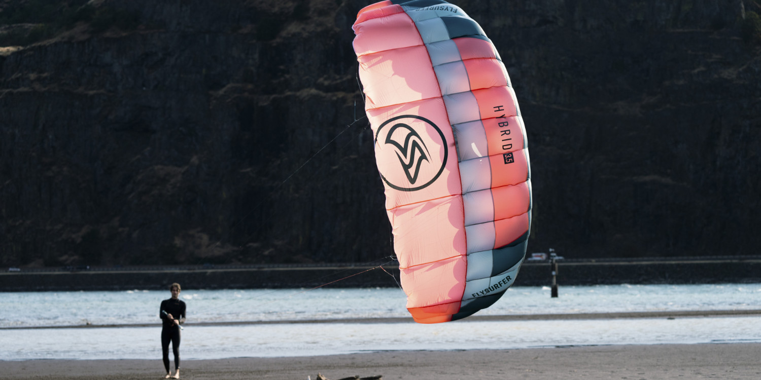 Flysurfer Hybrid - Eine neue Art von Kites | Boardway - Kitesurfen ...